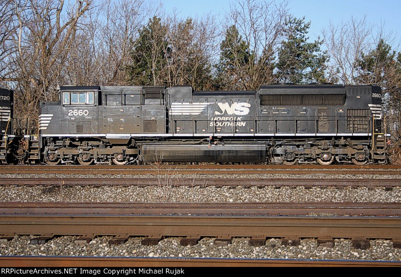 NS 2660